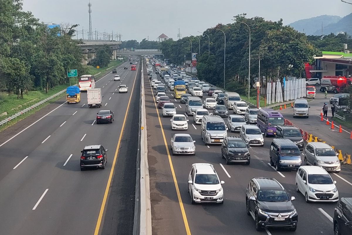 Awas Macet, Ada Perbaikan Jalan di Tol Cipularang dan Padaleunyi ...
